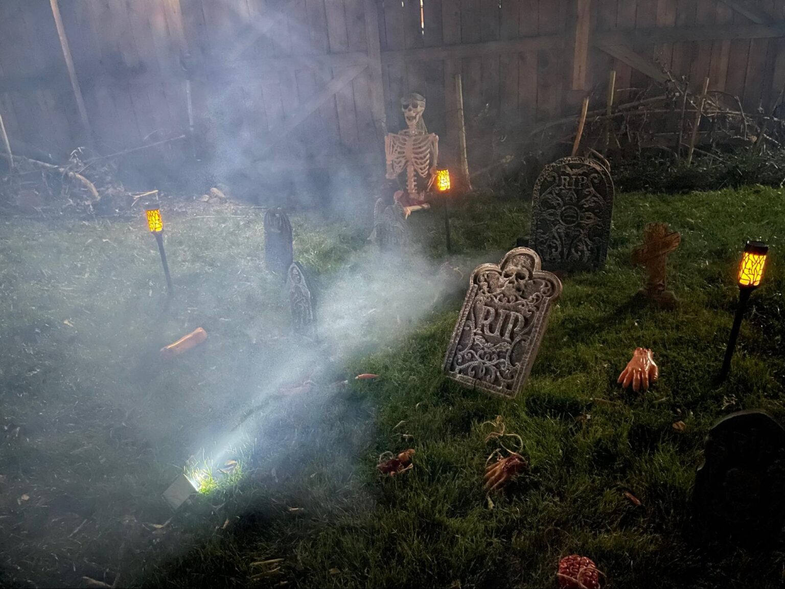 How to Create Fog Effects for Halloween Parties